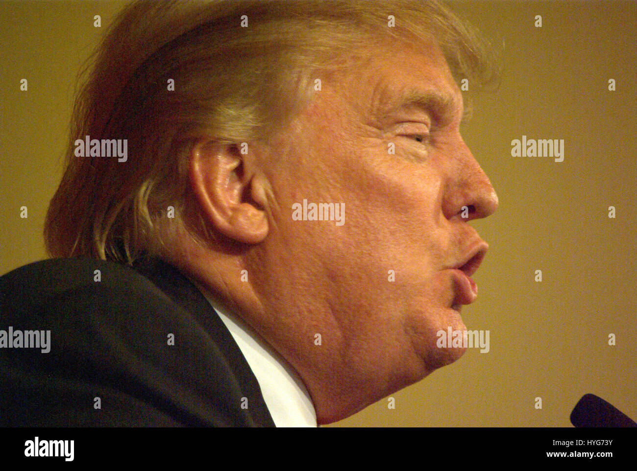 Trump staff hi-res stock photography and images - Alamy