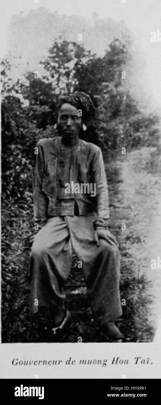 Historical tribal leadership Black and White Stock Photos & Images - Alamy