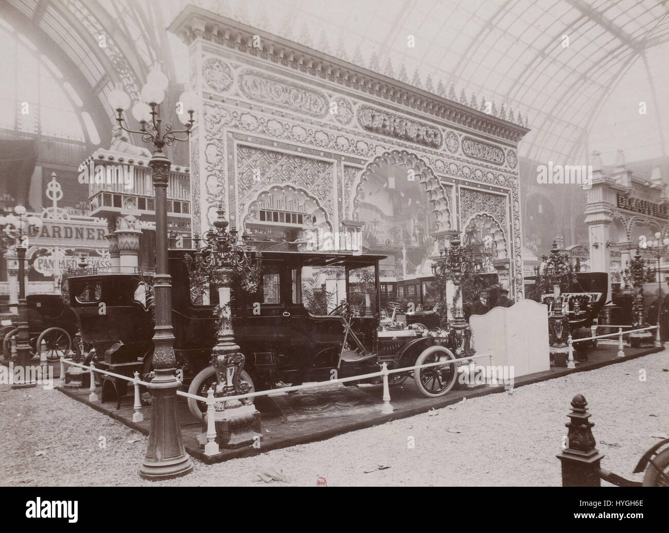 The *Stand Darracq* at the 1904 Salon de l'Automobile showcases the ...