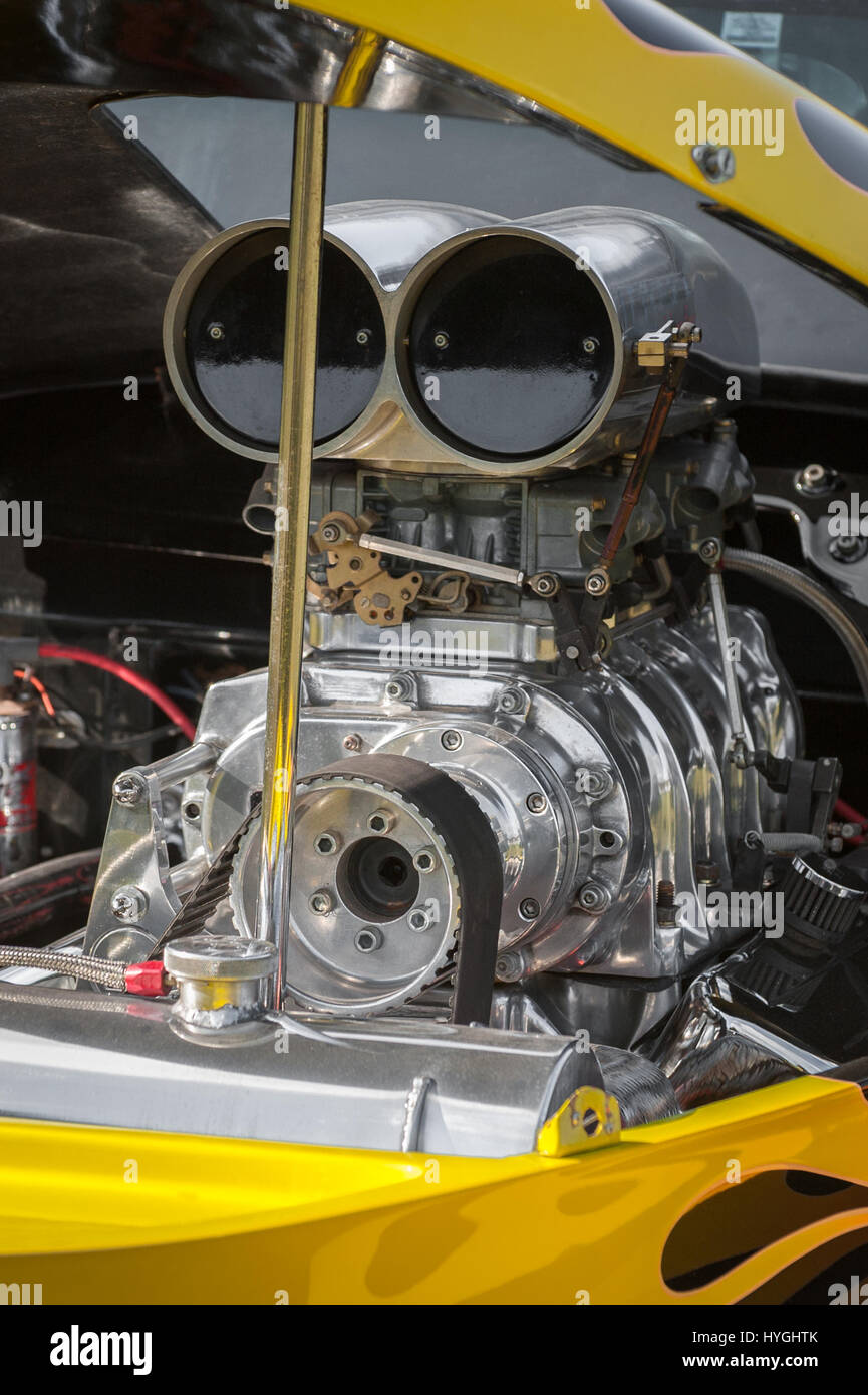 Supercharger supercharged drag racing hi-res stock photography and ...