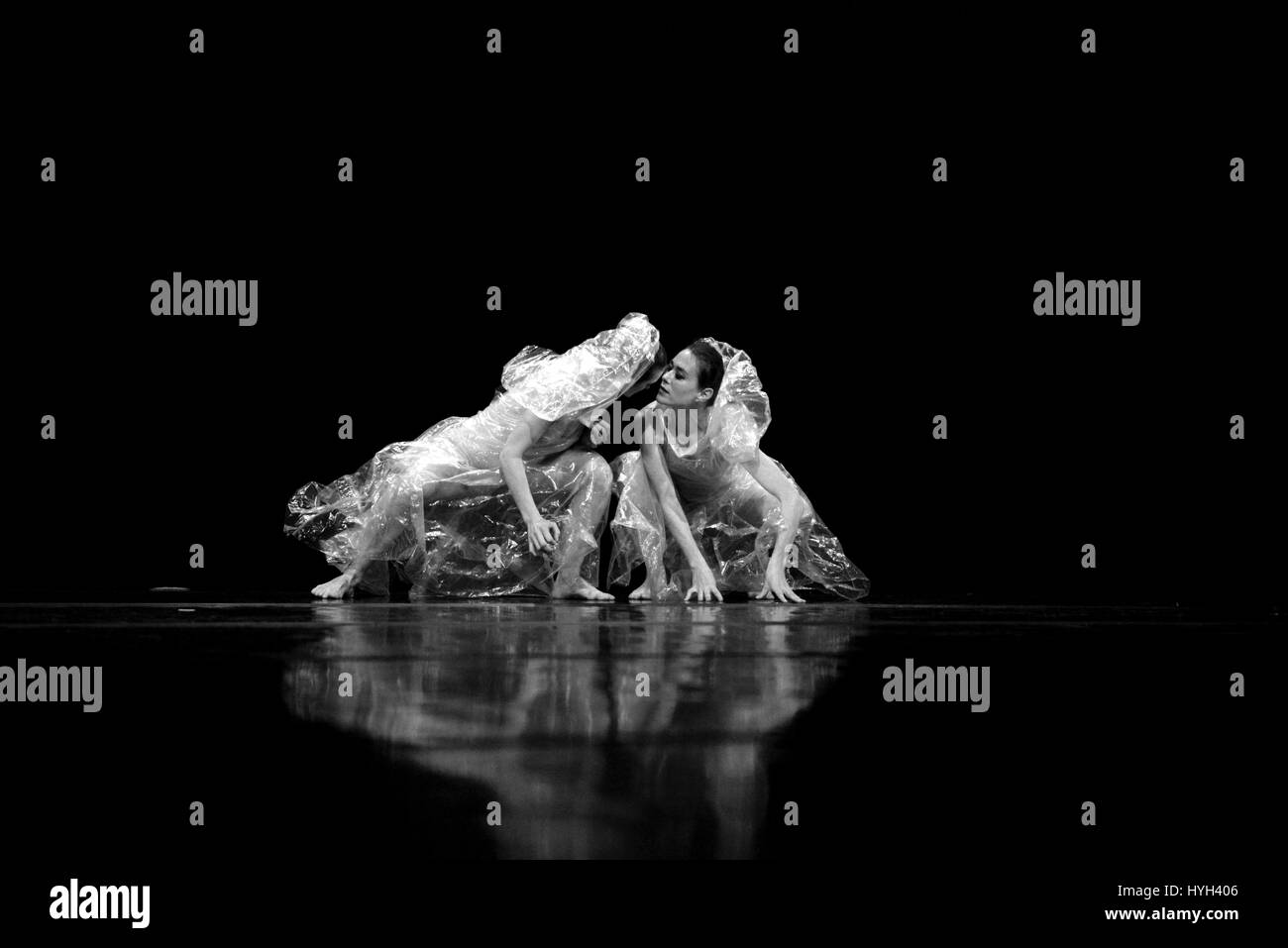 Butoh dance Performance Stock Photo - Alamy