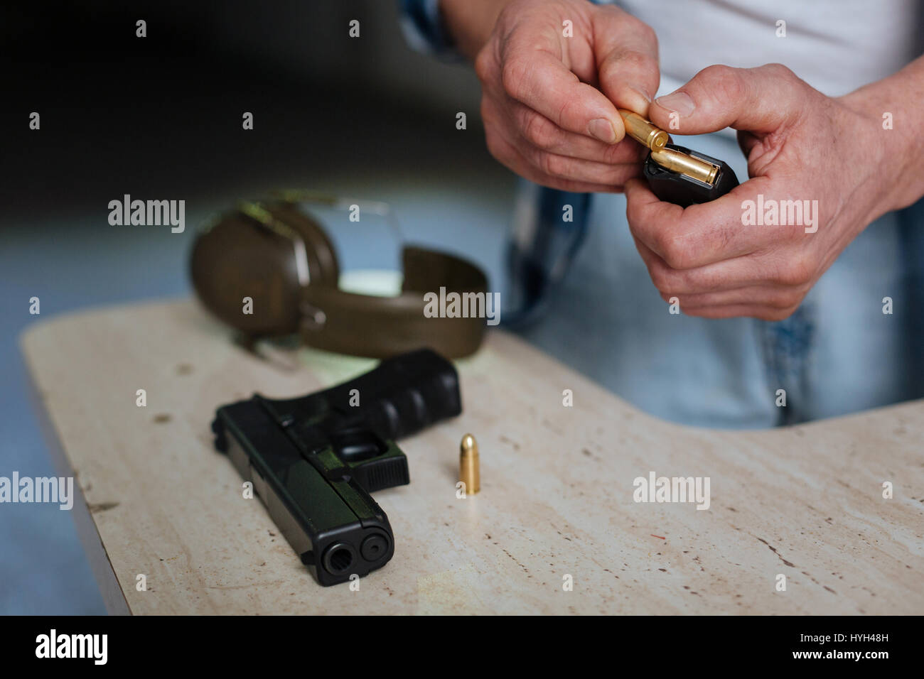 Reloading his gun hi-res stock photography and images - Alamy