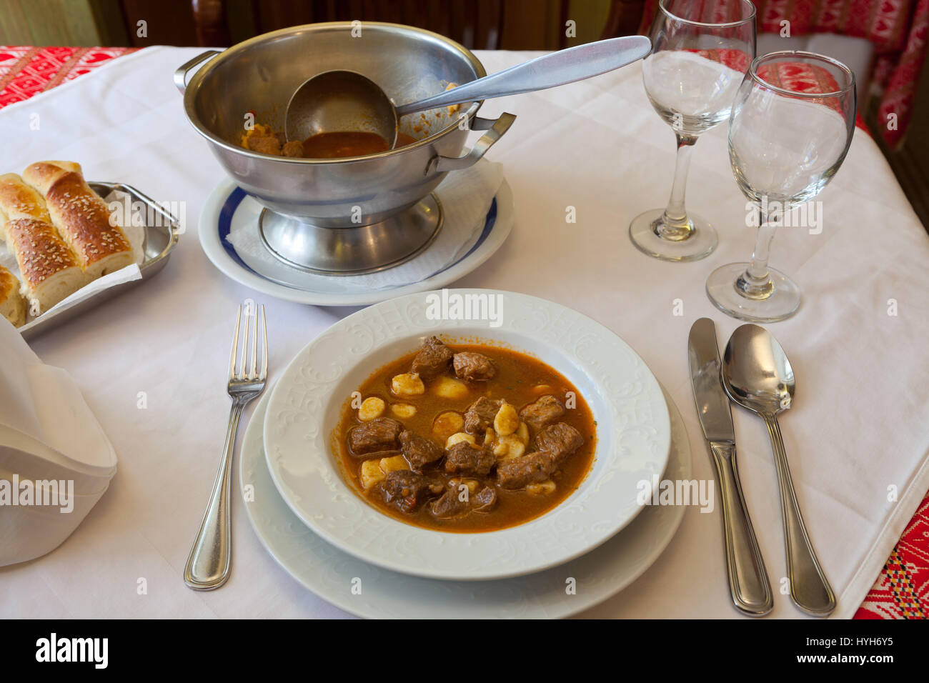 Food prepared in kettle hi-res stock photography and images - Alamy