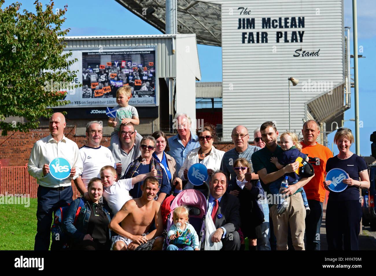 Scotland's First Minister Alex Salmond (C, kneeling), Cabinet Secretary ...