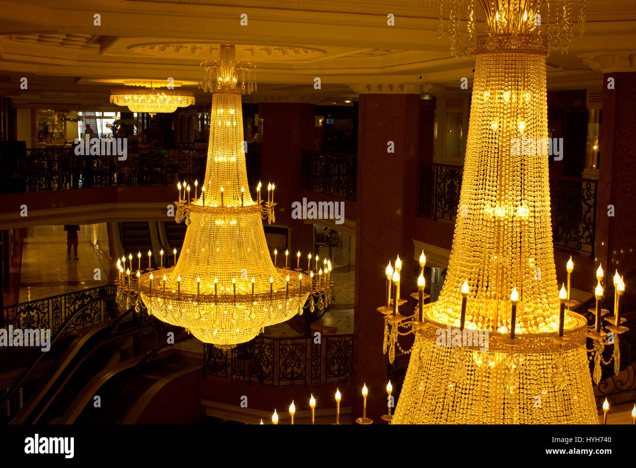 Monaco, Monte-Carlo: Galerie Metropole shopping center, interior ...