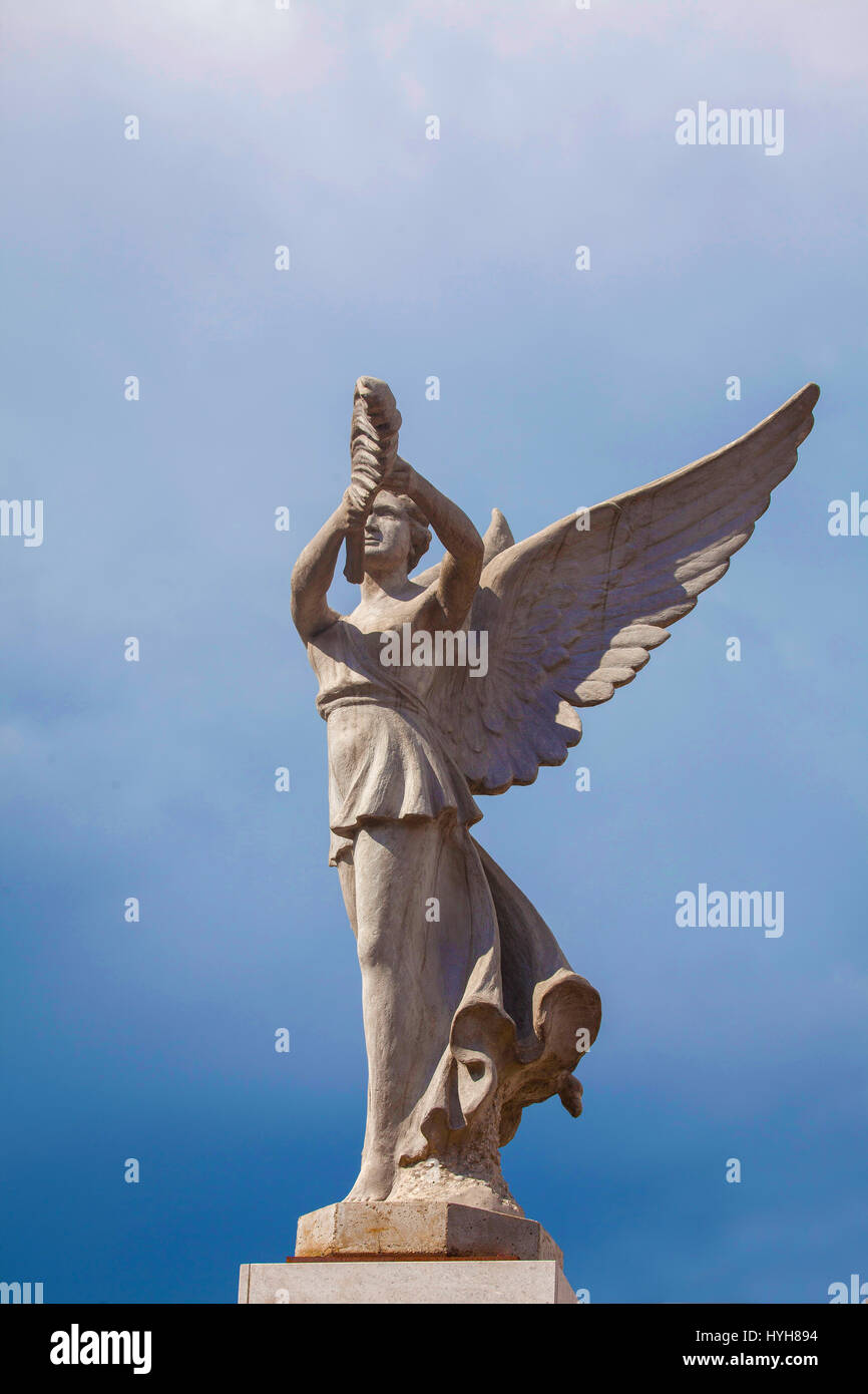 statue of an angel Stock Photo - Alamy