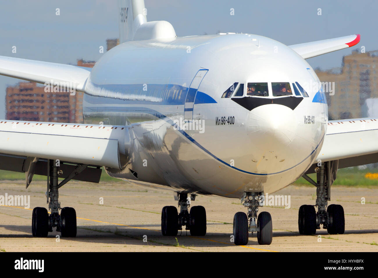 Ilyushin il 96 hi-res stock photography and images - Alamy