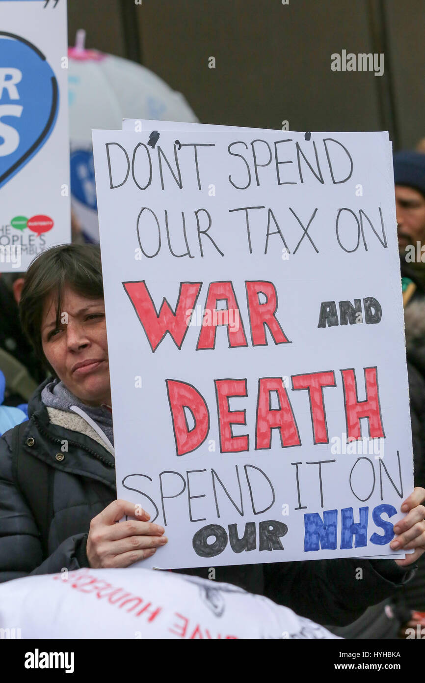 Thousands of protesters take part in The People's Assembly's NHS ...
