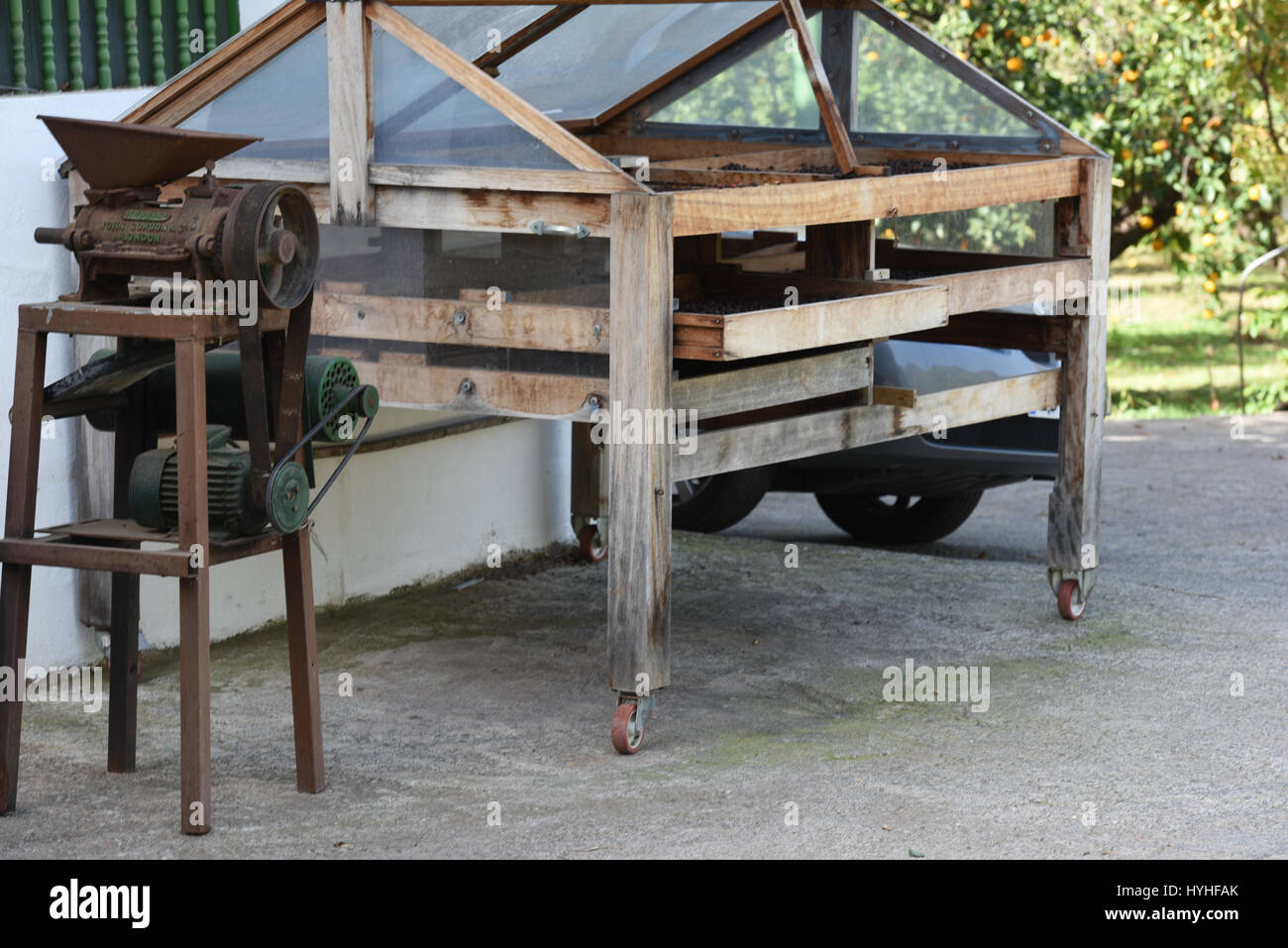 Building bean frame hi-res stock photography and images - Alamy