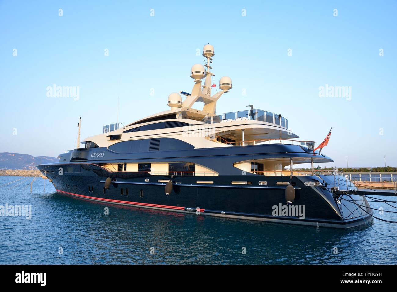 Luxury motor superyacht hi-res stock photography and images - Alamy