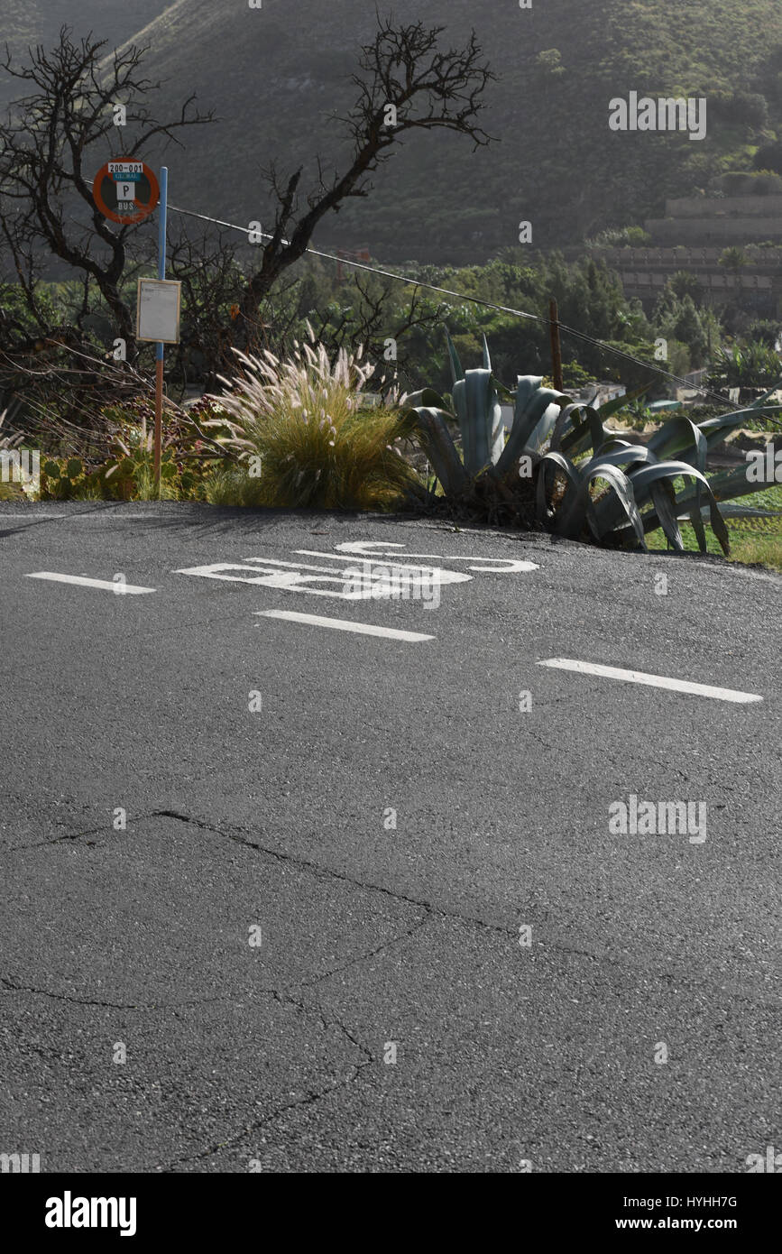 Bus lane sign spain hi-res stock photography and images - Alamy