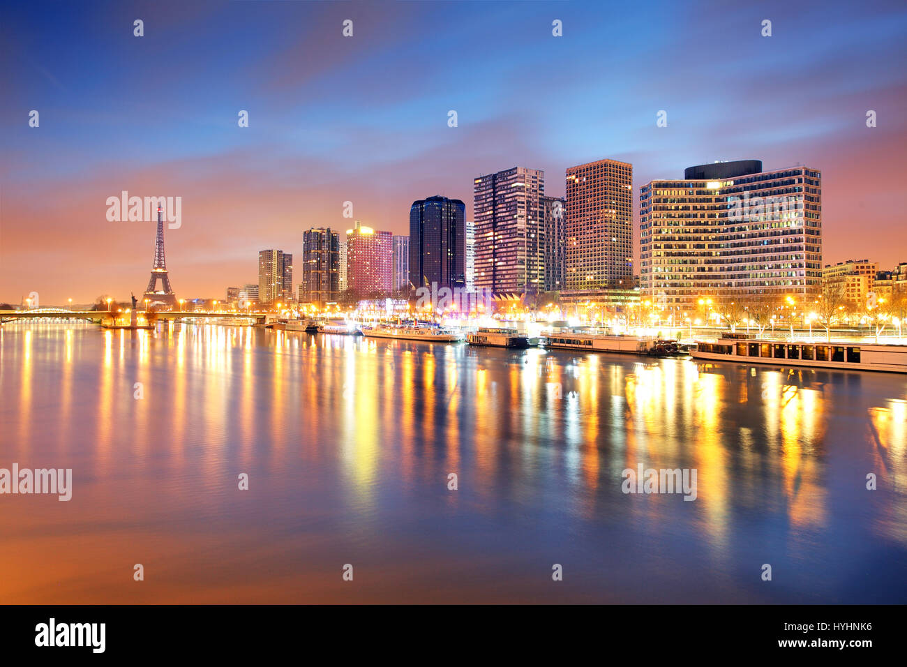Paris skyline night hi-res stock photography and images - Alamy