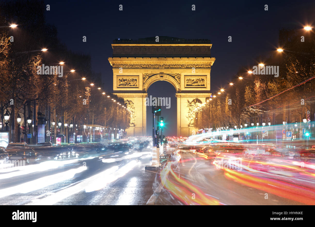 Sunrise arc de triomphe hi-res stock photography and images - Alamy
