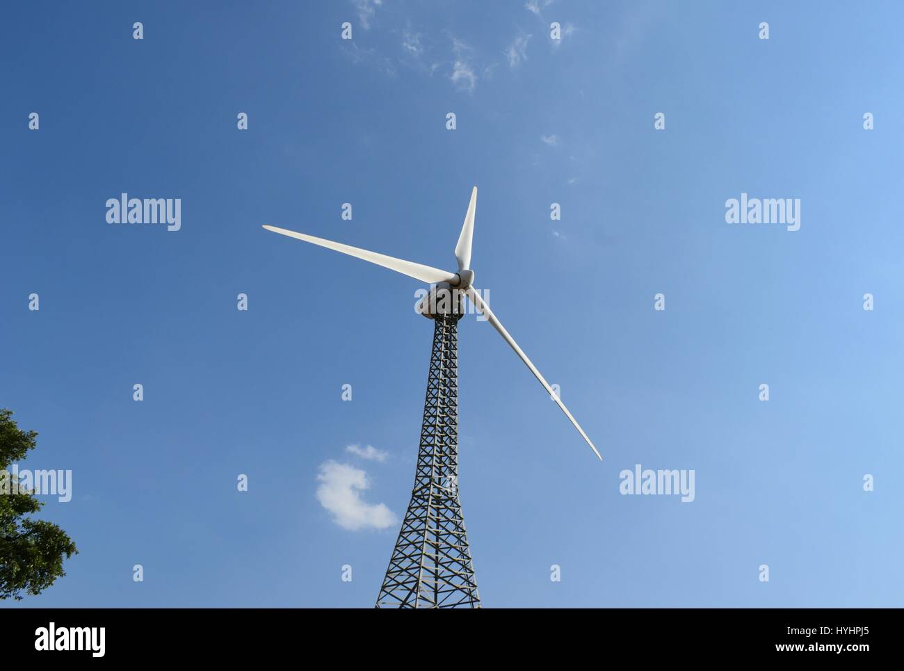 Wind tower blade installation hi-res stock photography and images - Alamy