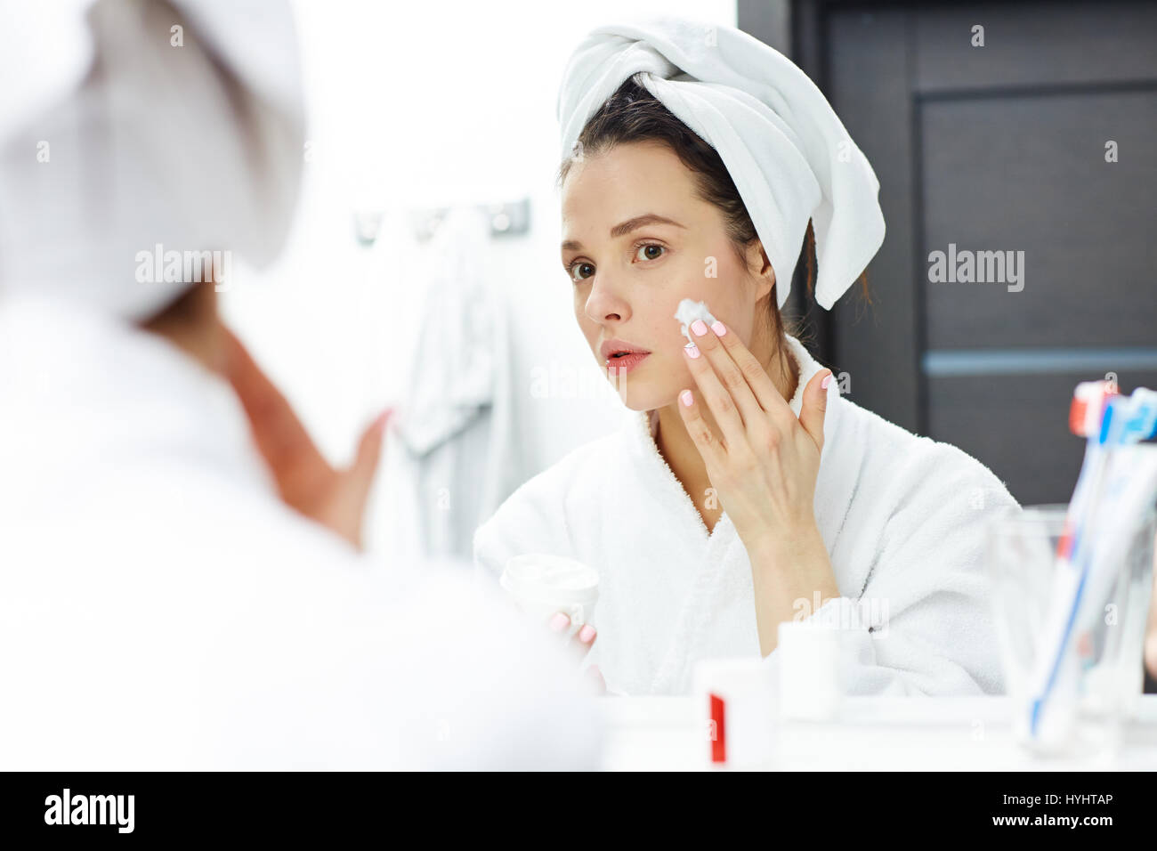 Routine procedure hi-res stock photography and images - Alamy