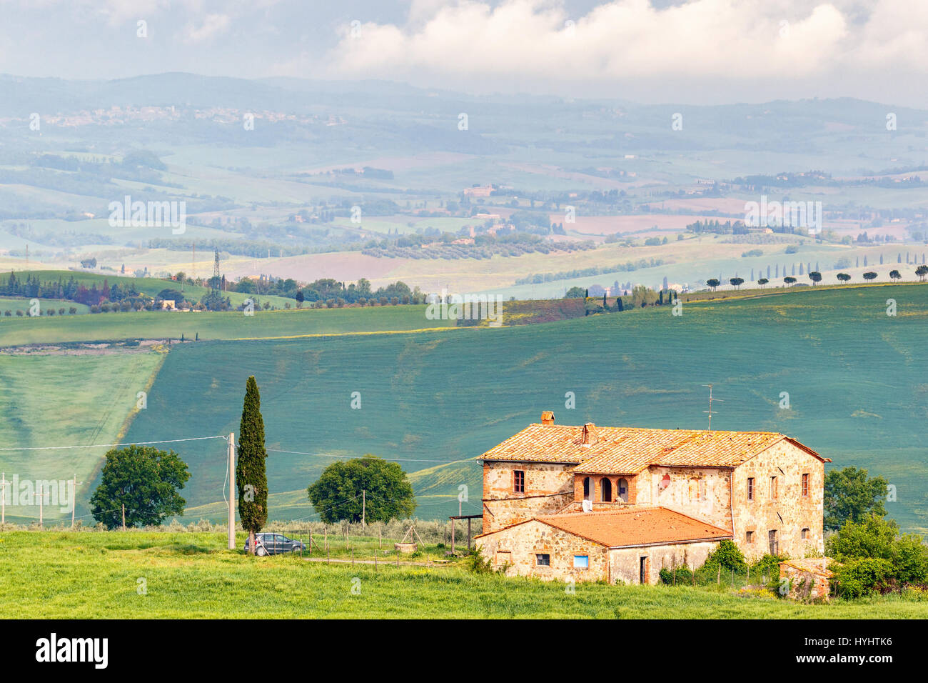 Residential building in a field in an Italian rural landscape Stock ...