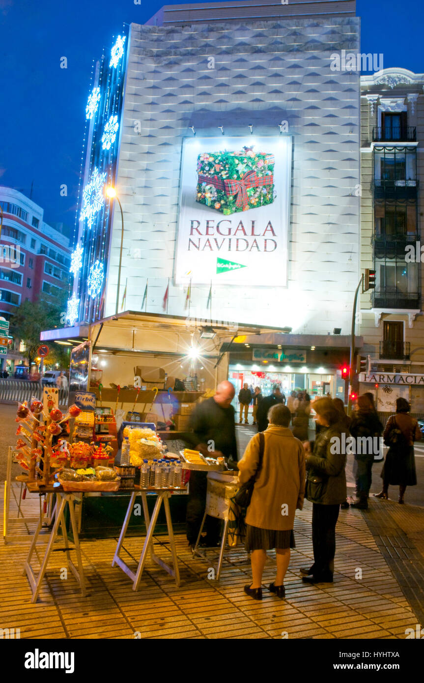 Roast chestnut stall at Goya street, night view. Madrid, Spain Stock ...