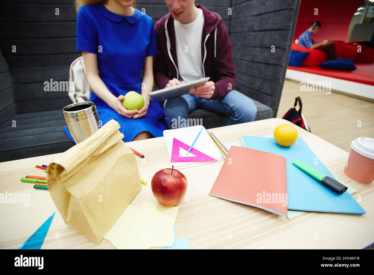 Working lunch break hi-res stock photography and images - Alamy