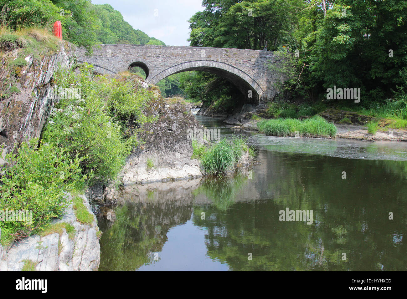 Cenarth falls hi-res stock photography and images - Alamy