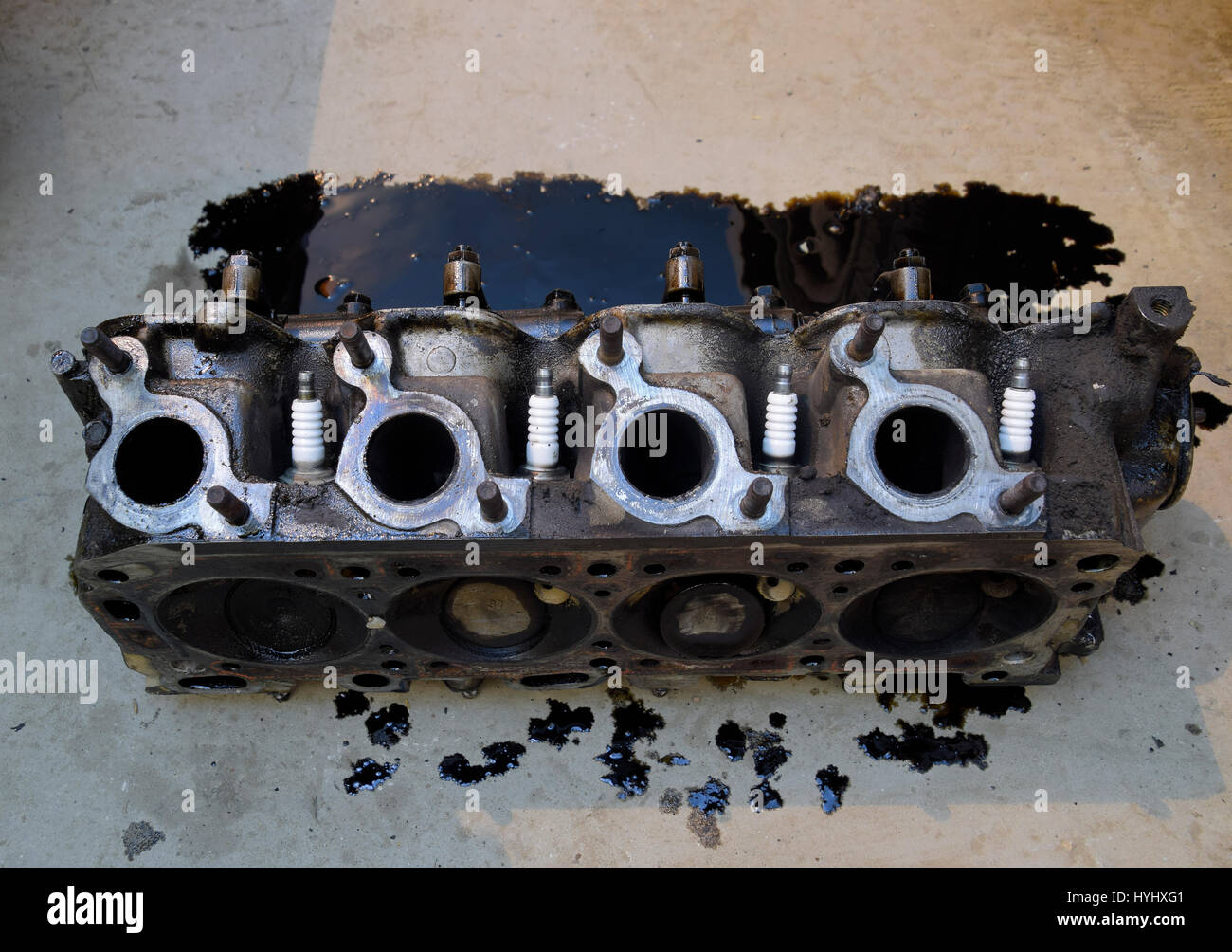 The head of the block of cylinders. The head of the block of cylinders ...