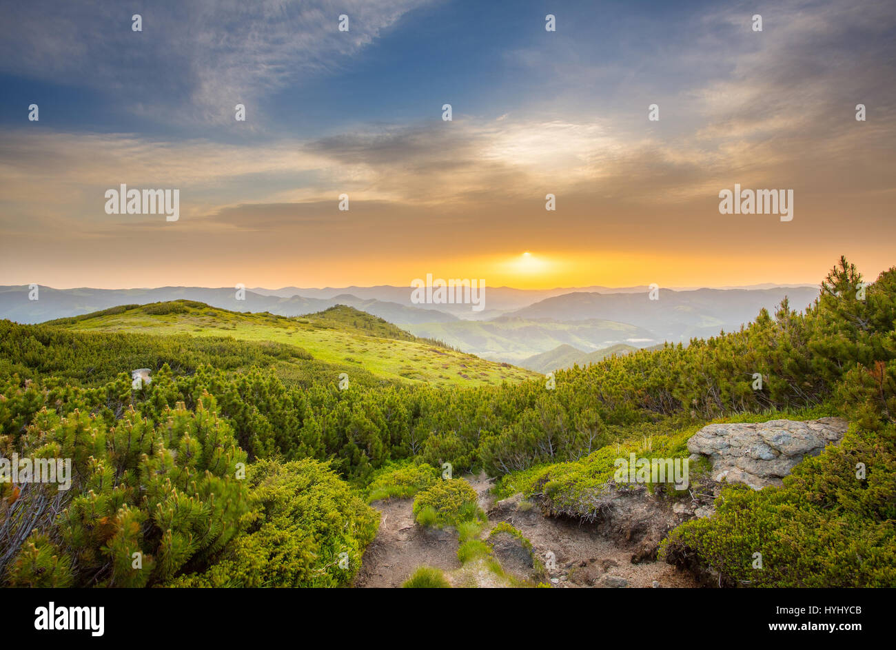 Beautiful landscape sunrise hi-res stock photography and images - Alamy