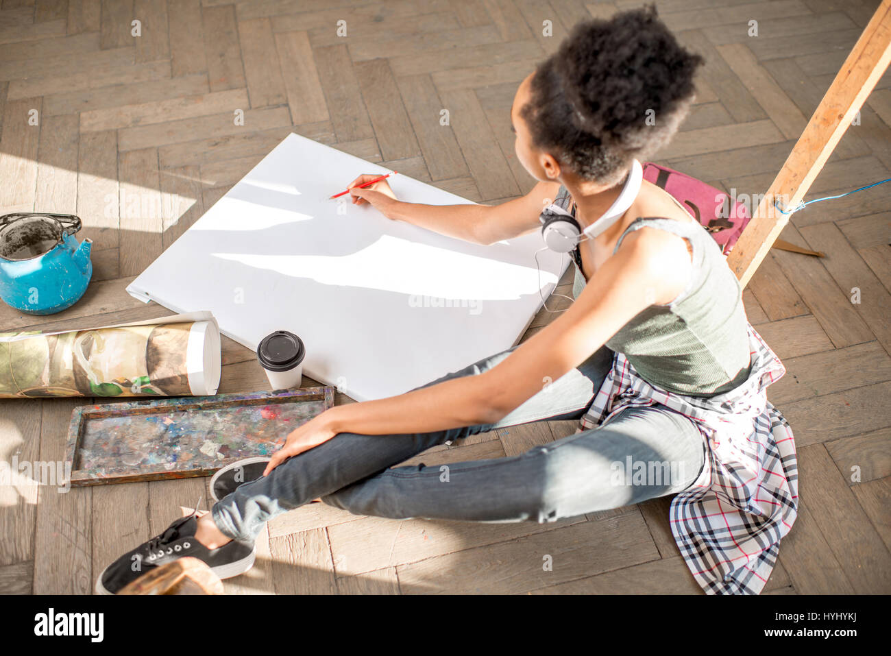 Student painting still life Stock Photo - Alamy
