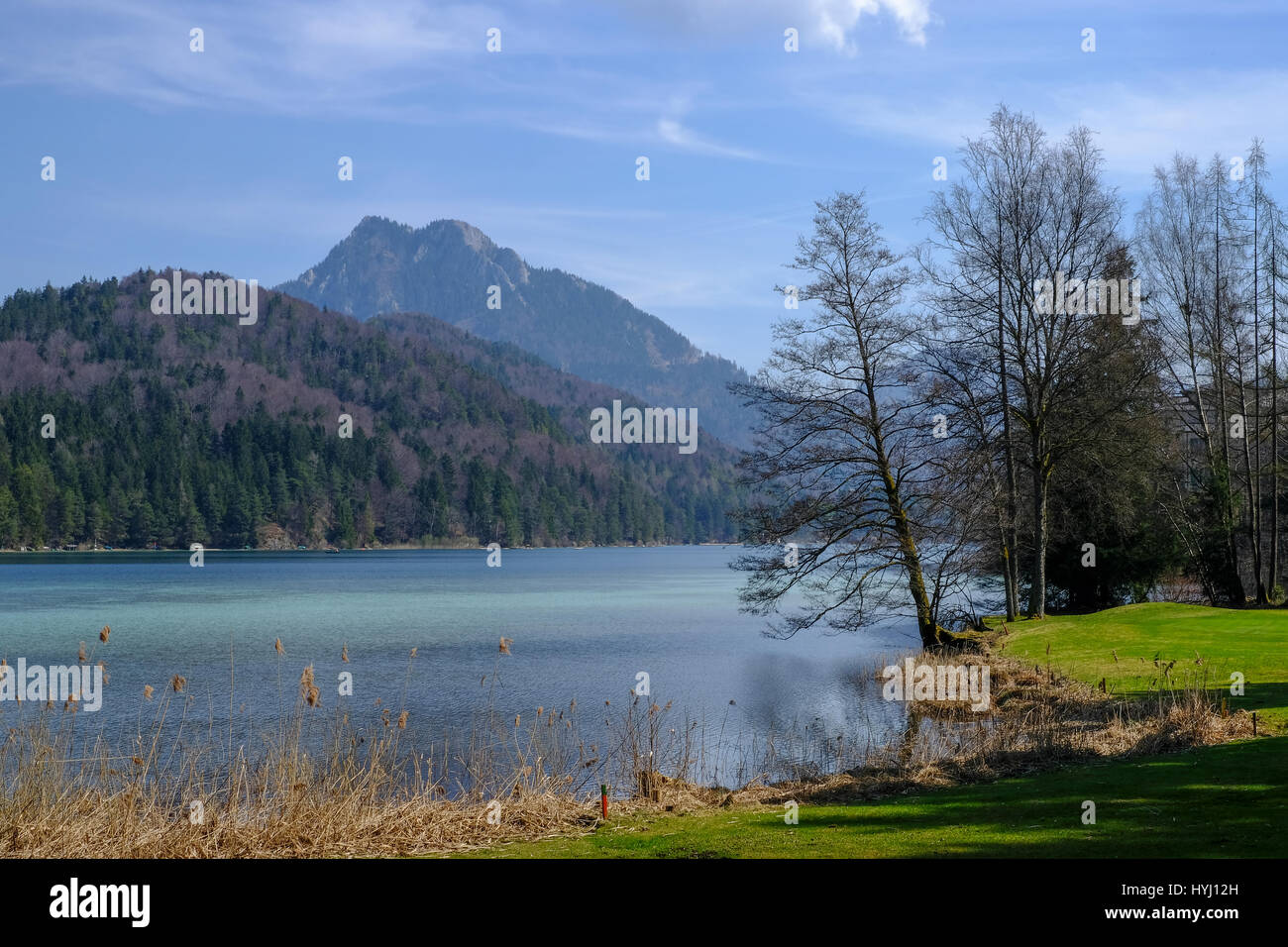 Austrian mountains seen behind lake Fuschlsee Stock Photo - Alamy