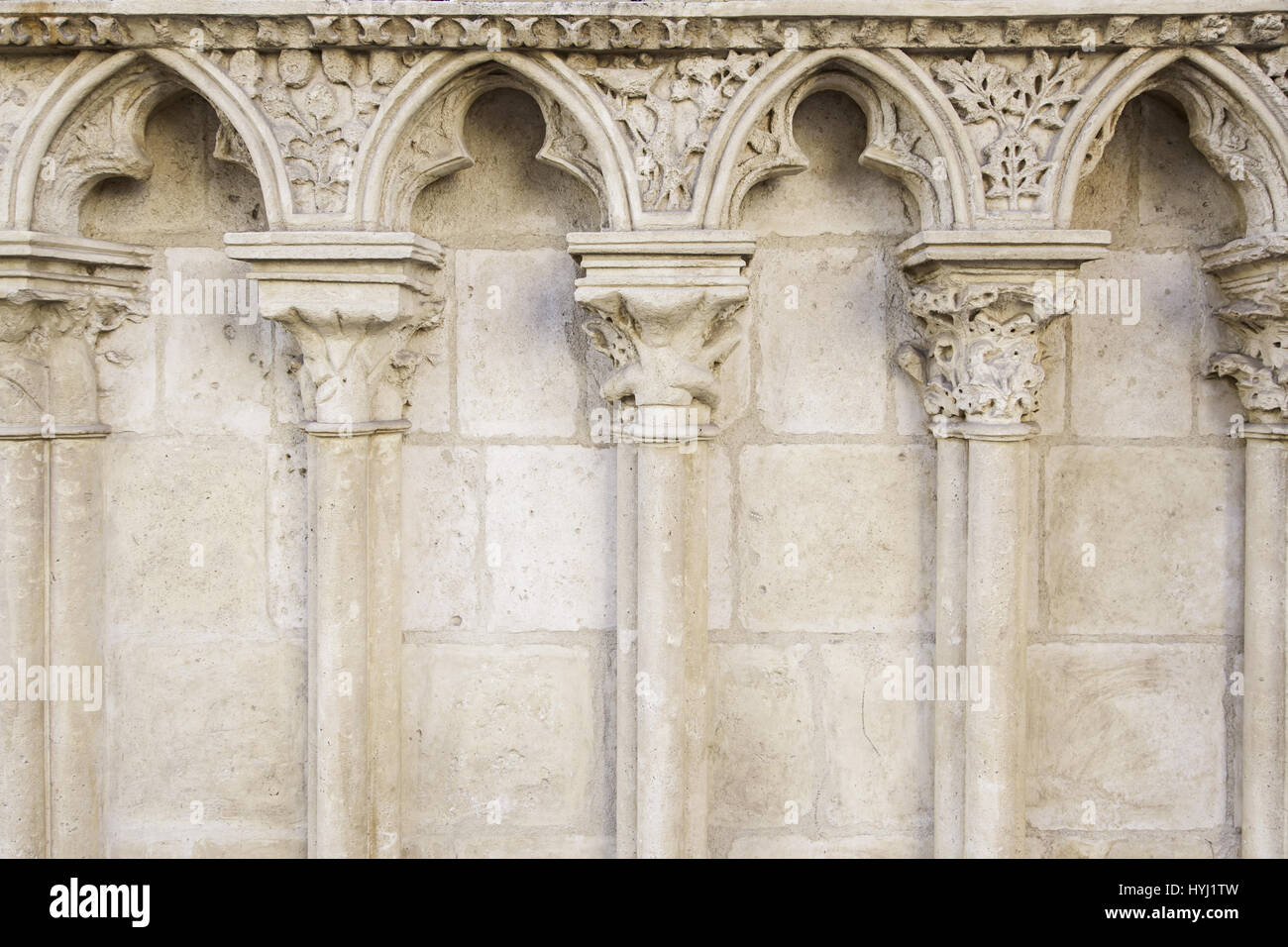 Dark column egypt hi-res stock photography and images - Alamy