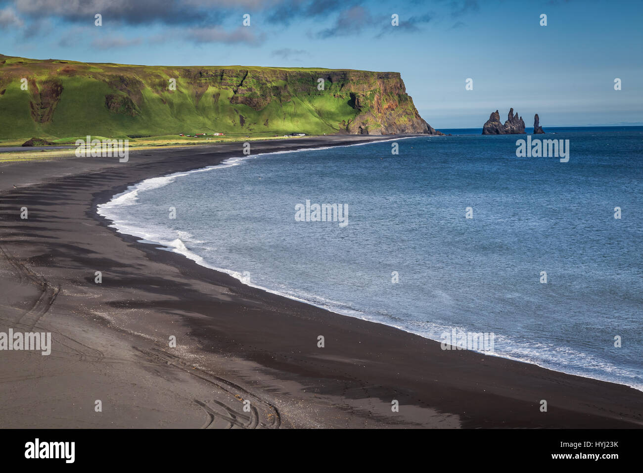 Cliffs and small bay in Iceland in summer Stock Photo - Alamy