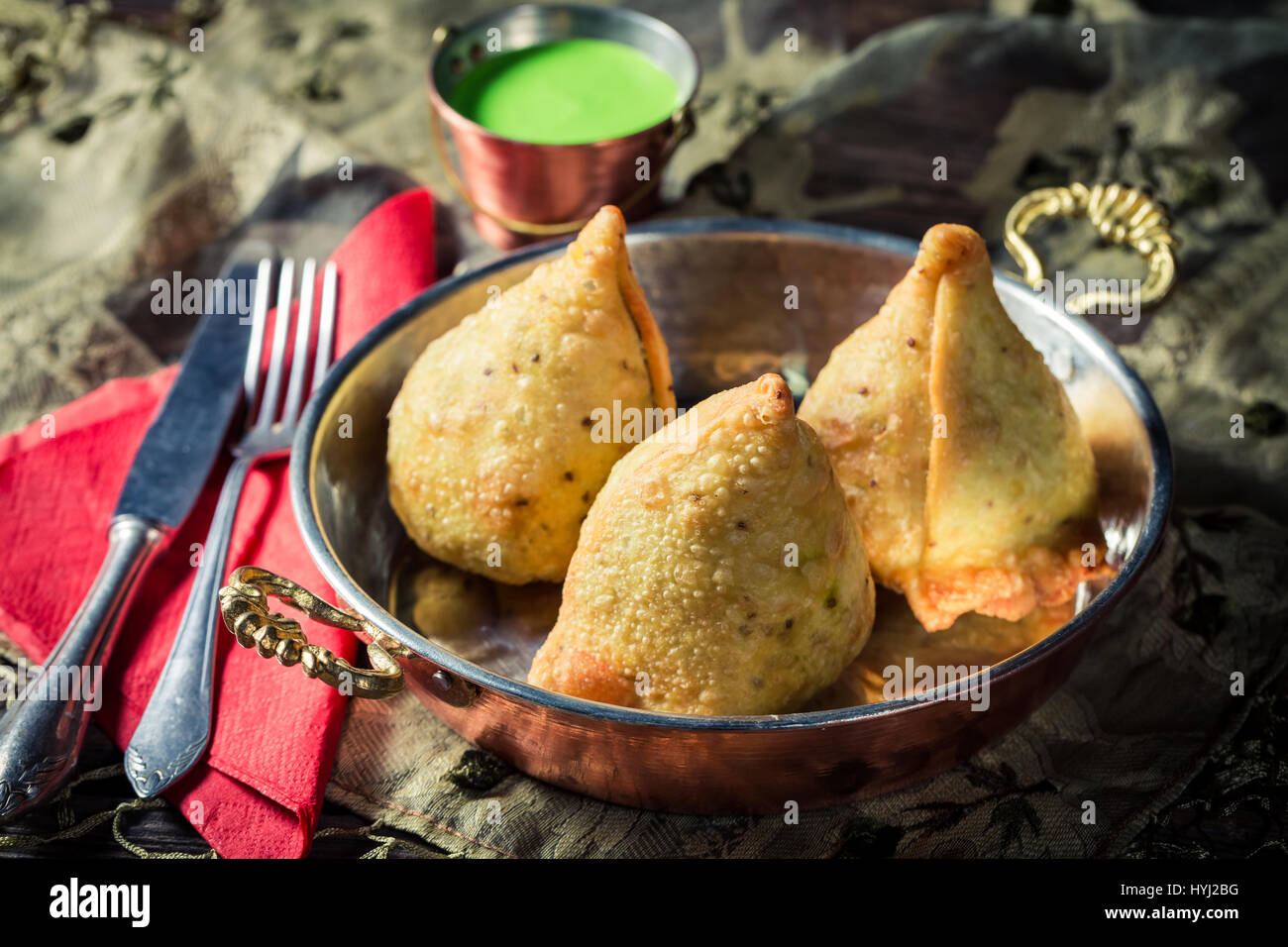 Tasty samosa hi-res stock photography and images - Alamy