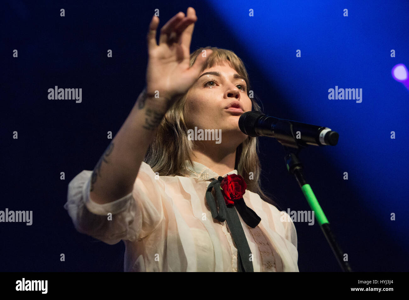 Lauren ruth ward hi-res stock photography and images - Alamy