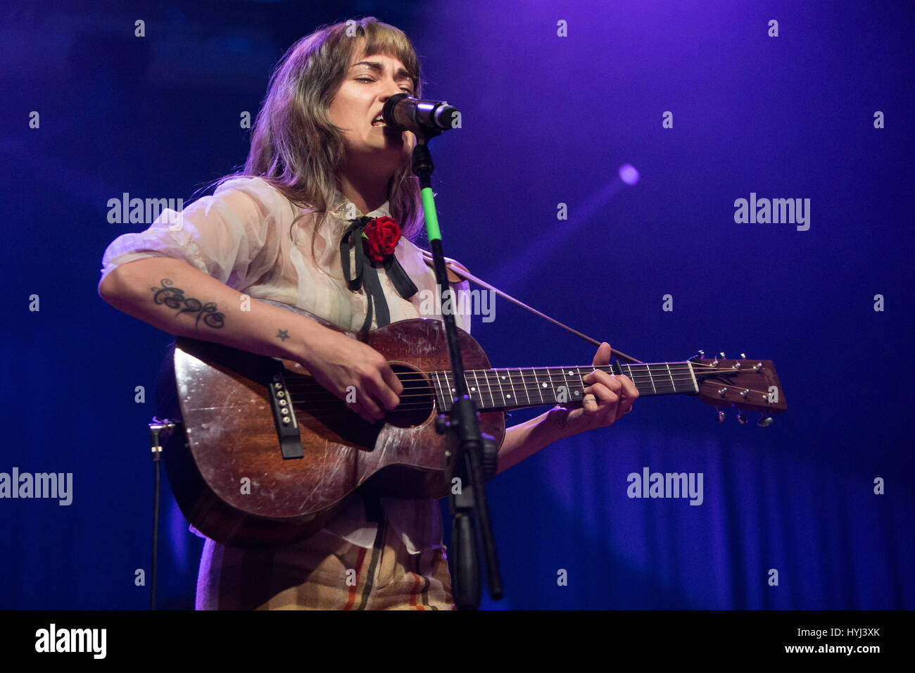 Lauren ruth ward singer hi-res stock photography and images - Alamy