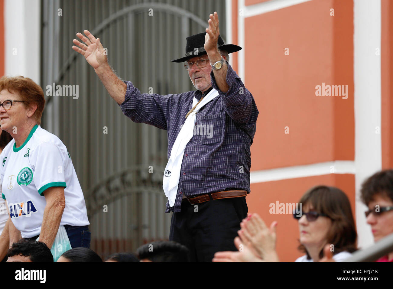 CHAPEC', SC - 04.04.2017: FUN FEST CHAPECOENSE - Public rehearsed choreography to be presented ...