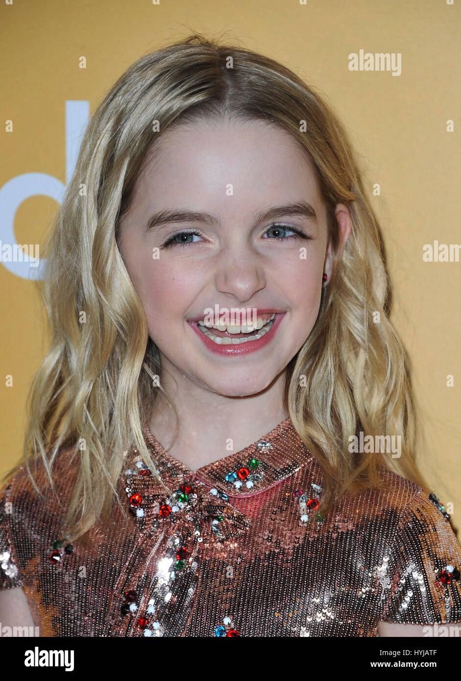 Mckenna Grace Stock Photos & Mckenna Grace Stock Images - Alamy