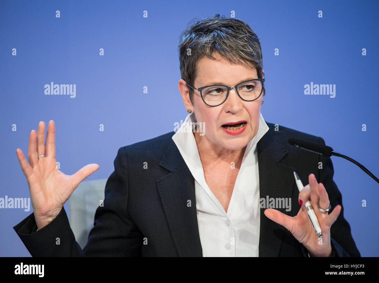 Boehringer ingelheim 2017 hi-res stock photography and images - Alamy