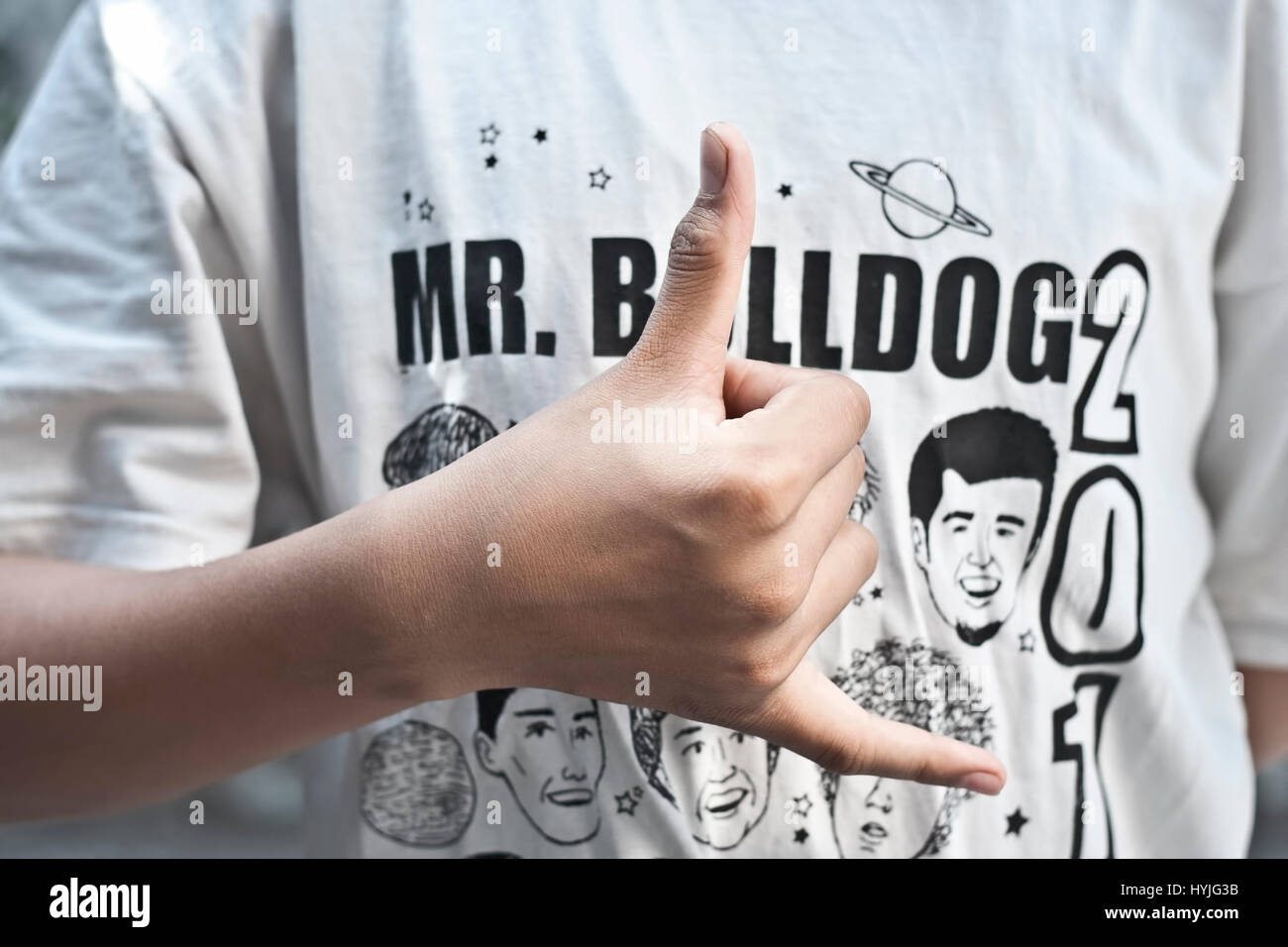 Human hands creating various shapes hi-res stock photography and images ...