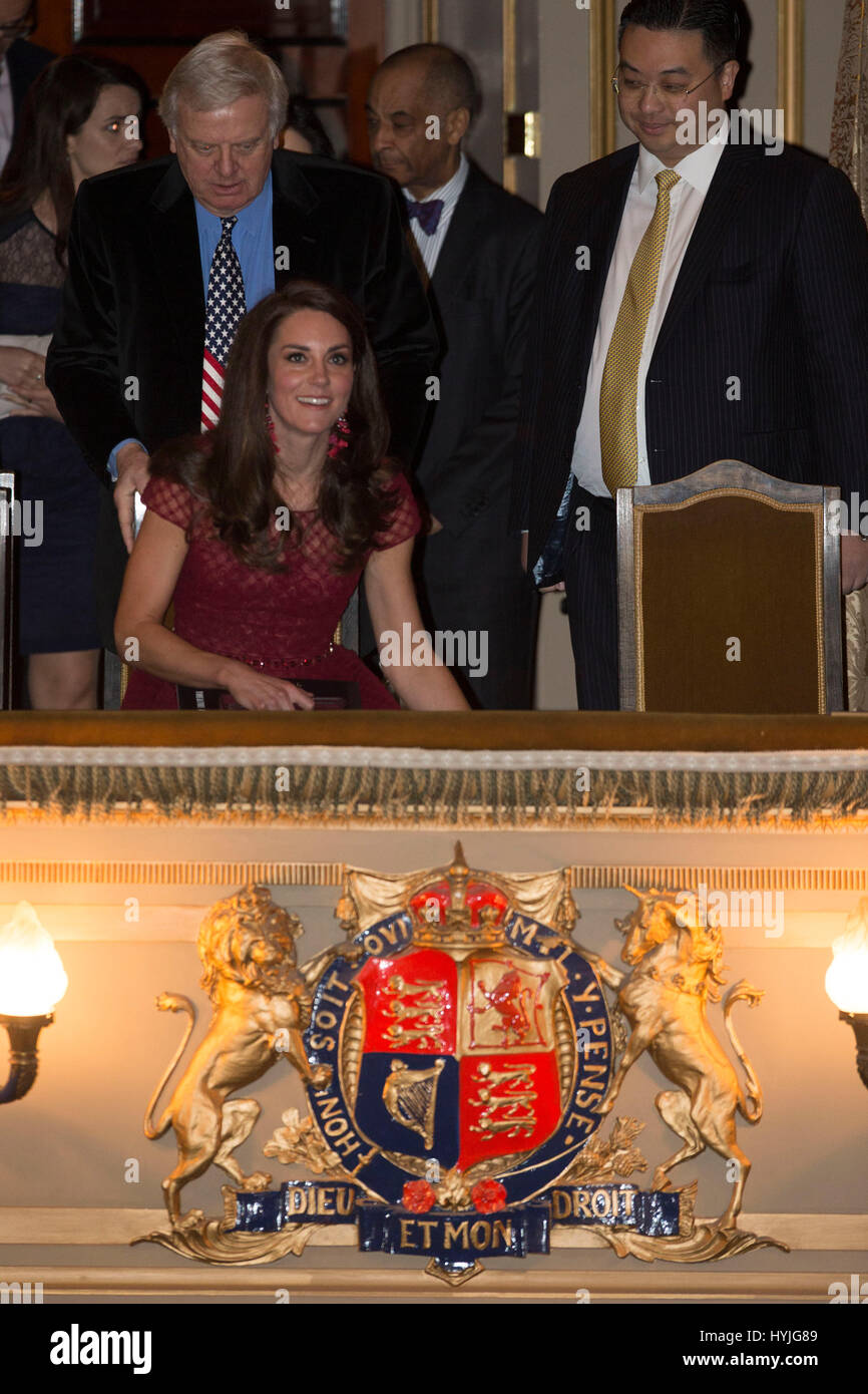 Lord michael grade behind left hi-res stock photography and images - Alamy
