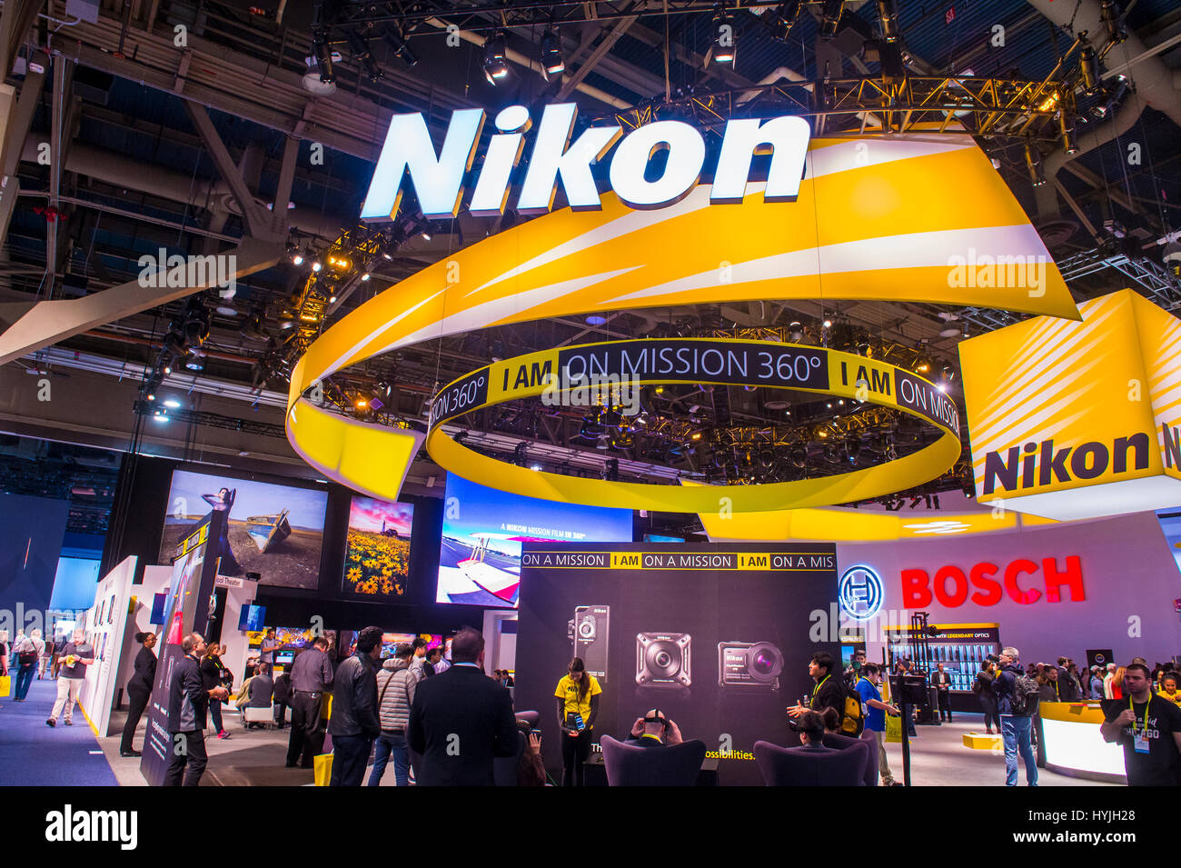 Consumer electronic show hi-res stock photography and images - Alamy