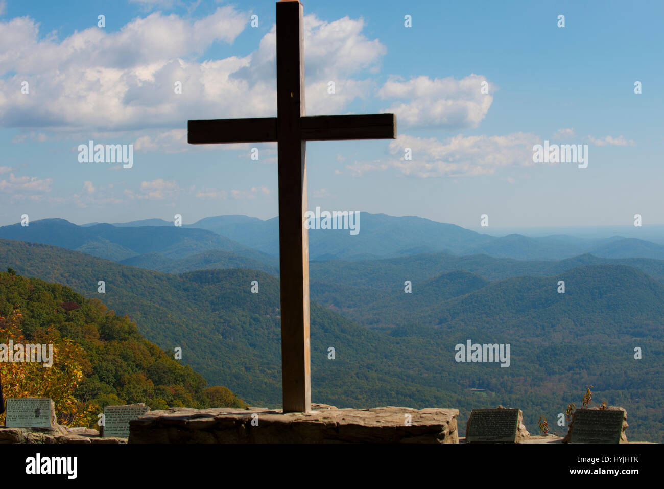 cross over looking mountains in fall close up Stock Photo - Alamy