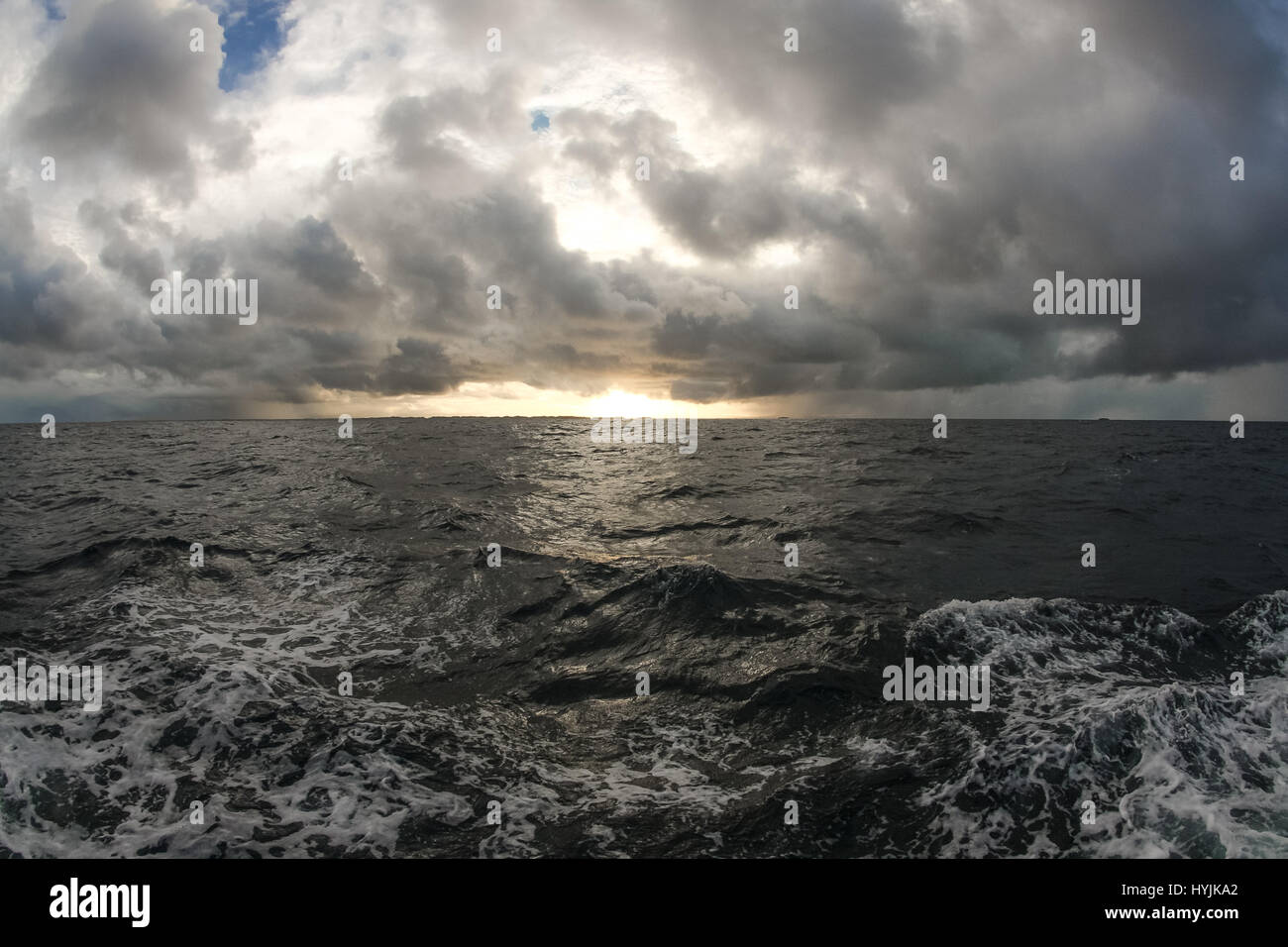 Sunset landscape ocean hi-res stock photography and images - Alamy