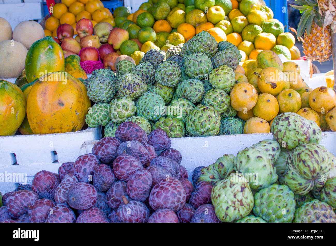 Fresh fruit tropical hi-res stock photography and images - Alamy