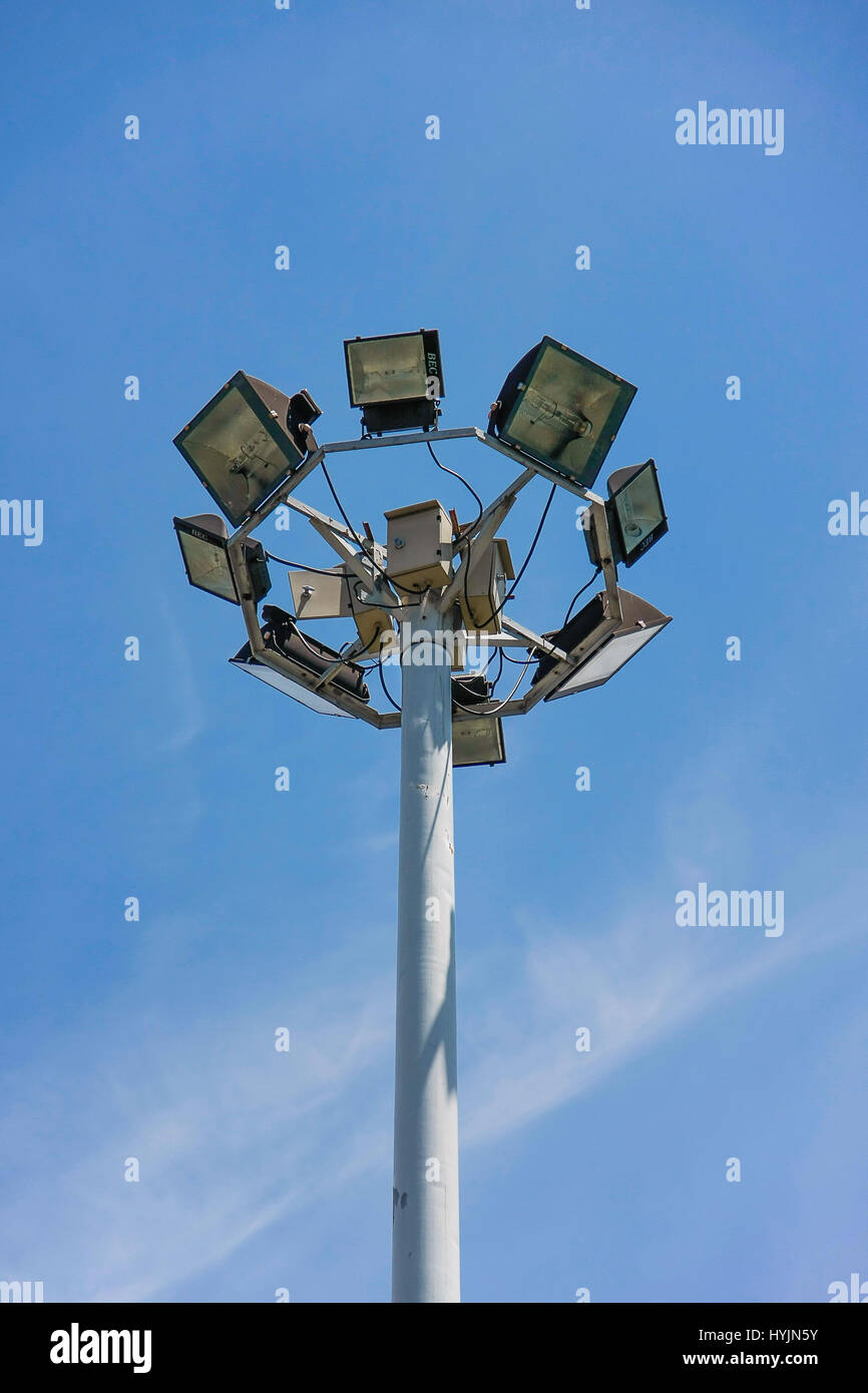 Light poles hi-res stock photography and images - Alamy
