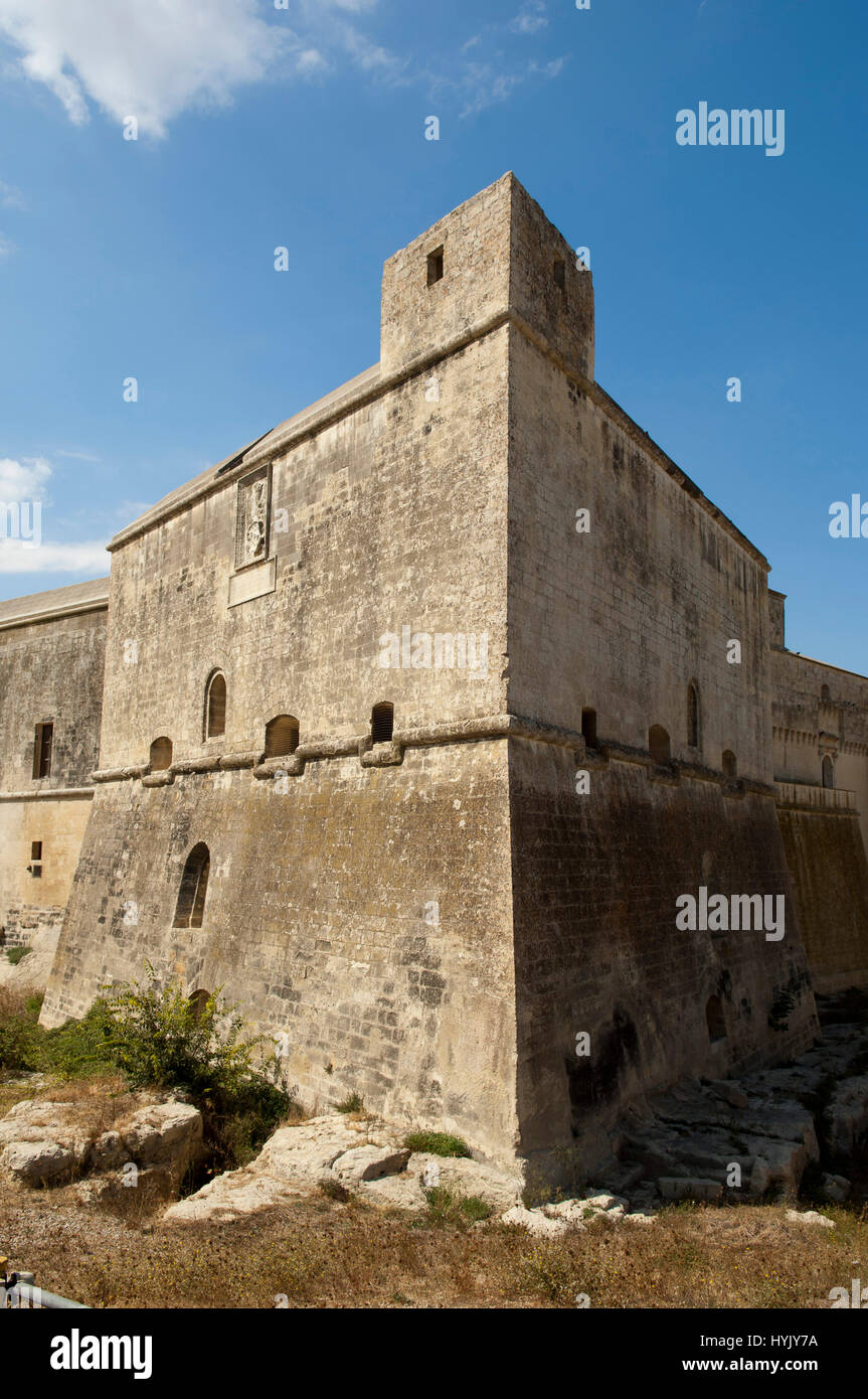 Small fortified structure hi-res stock photography and images - Alamy