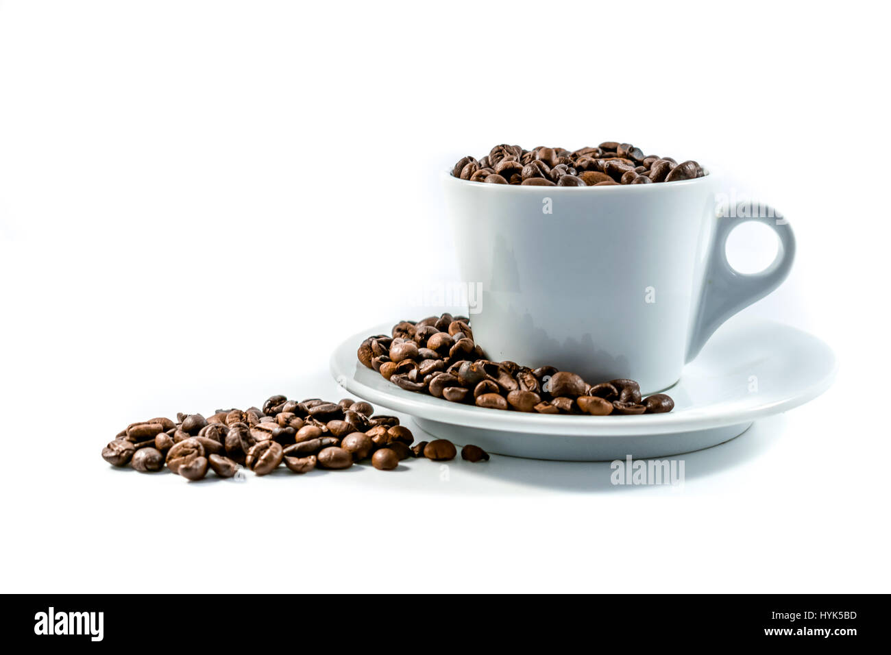 Coffee beans and coffee cup Stock Photo - Alamy