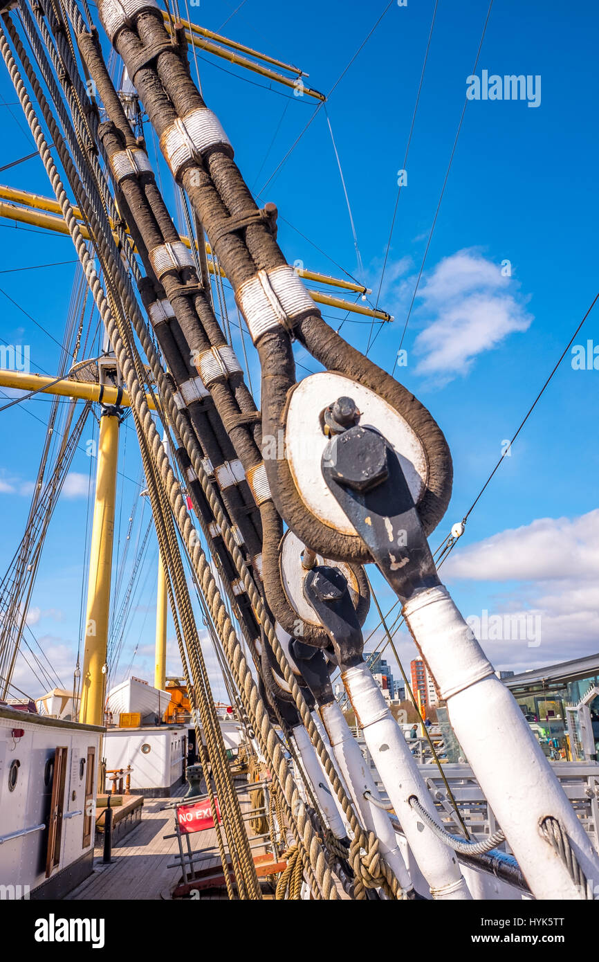 ropes rigging masts and stays on traditional sailing ship Stock Photo ...