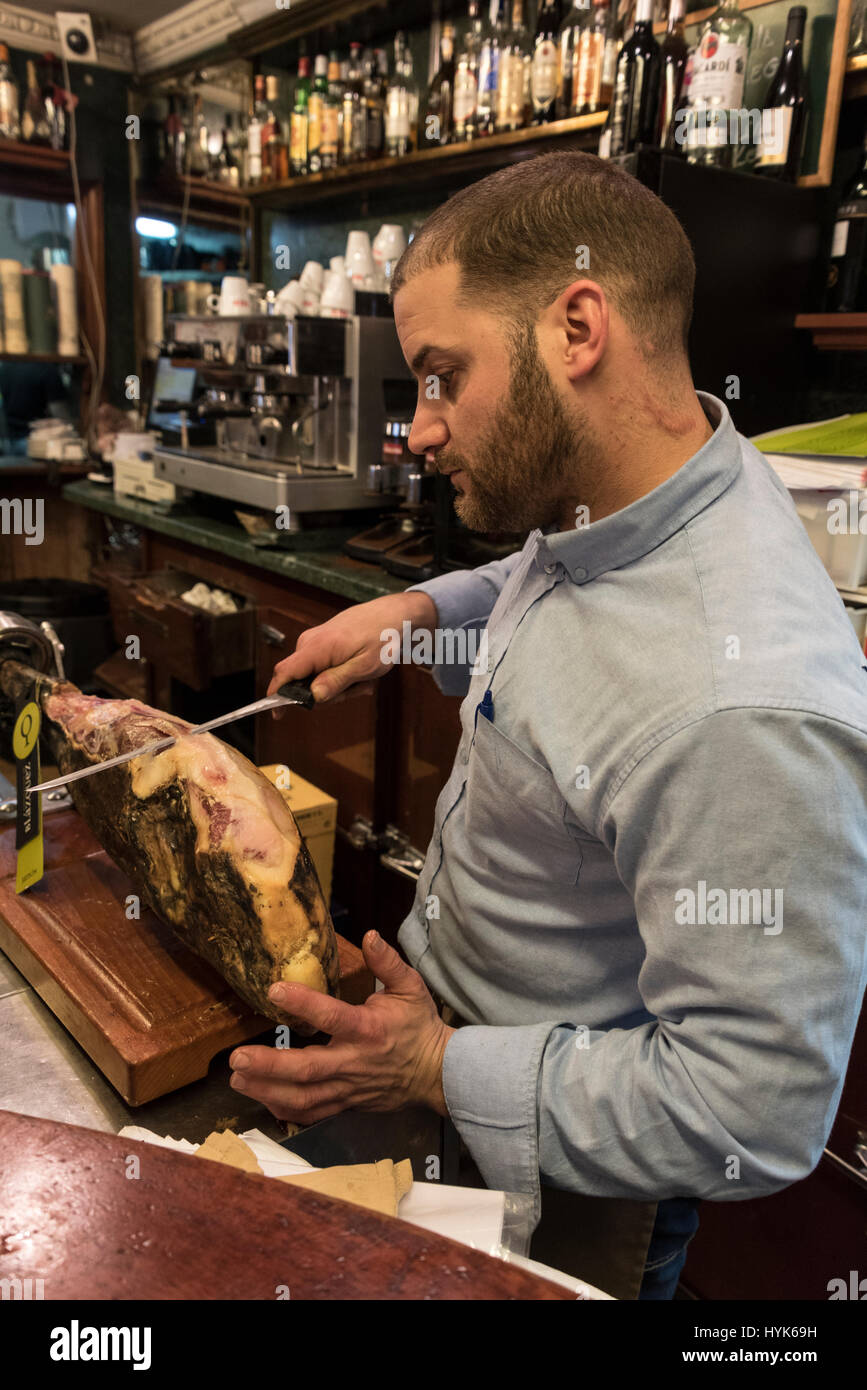 Carving iberian ham spain hi-res stock photography and images - Alamy