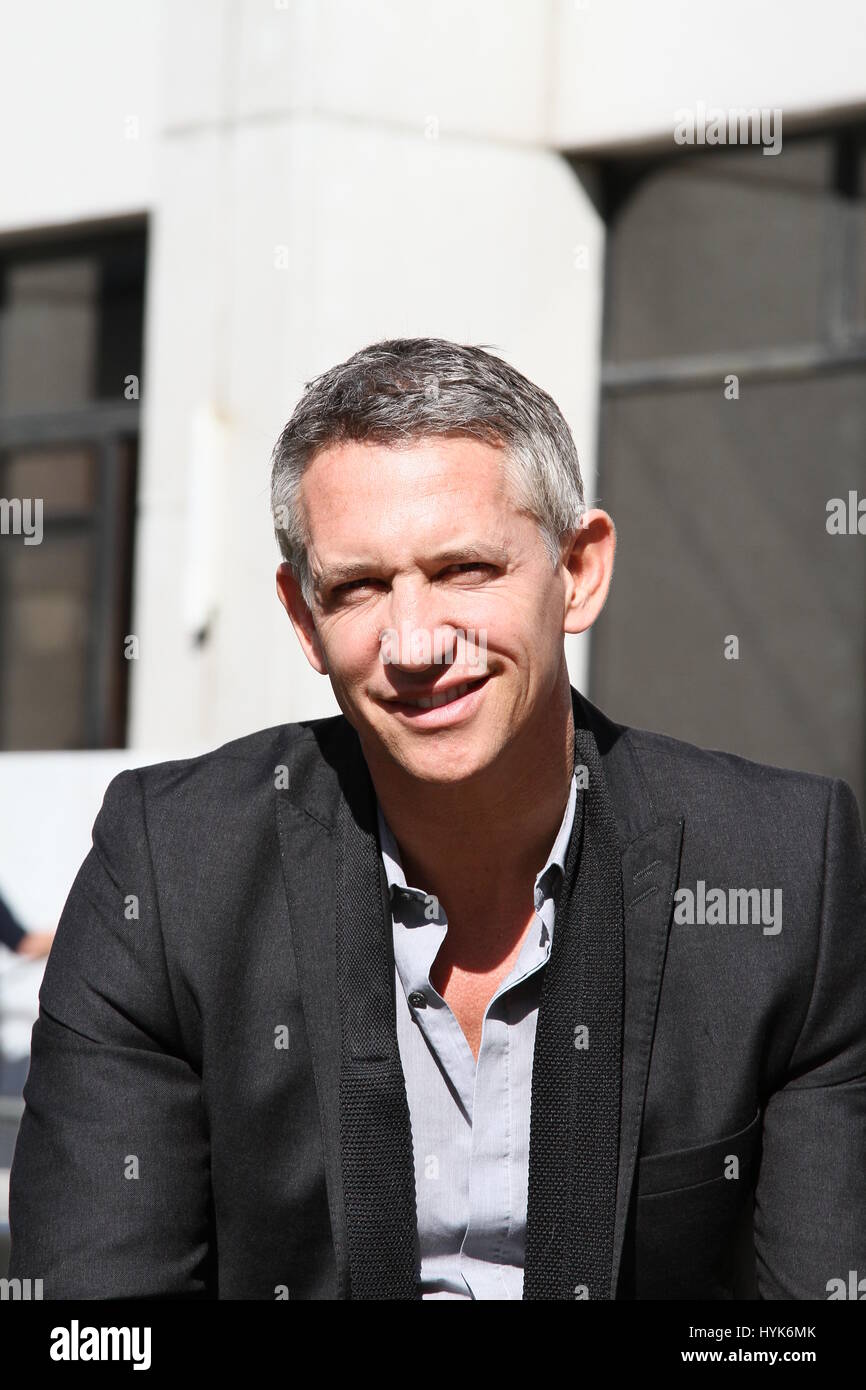 Gary liniker hi-res stock photography and images - Alamy