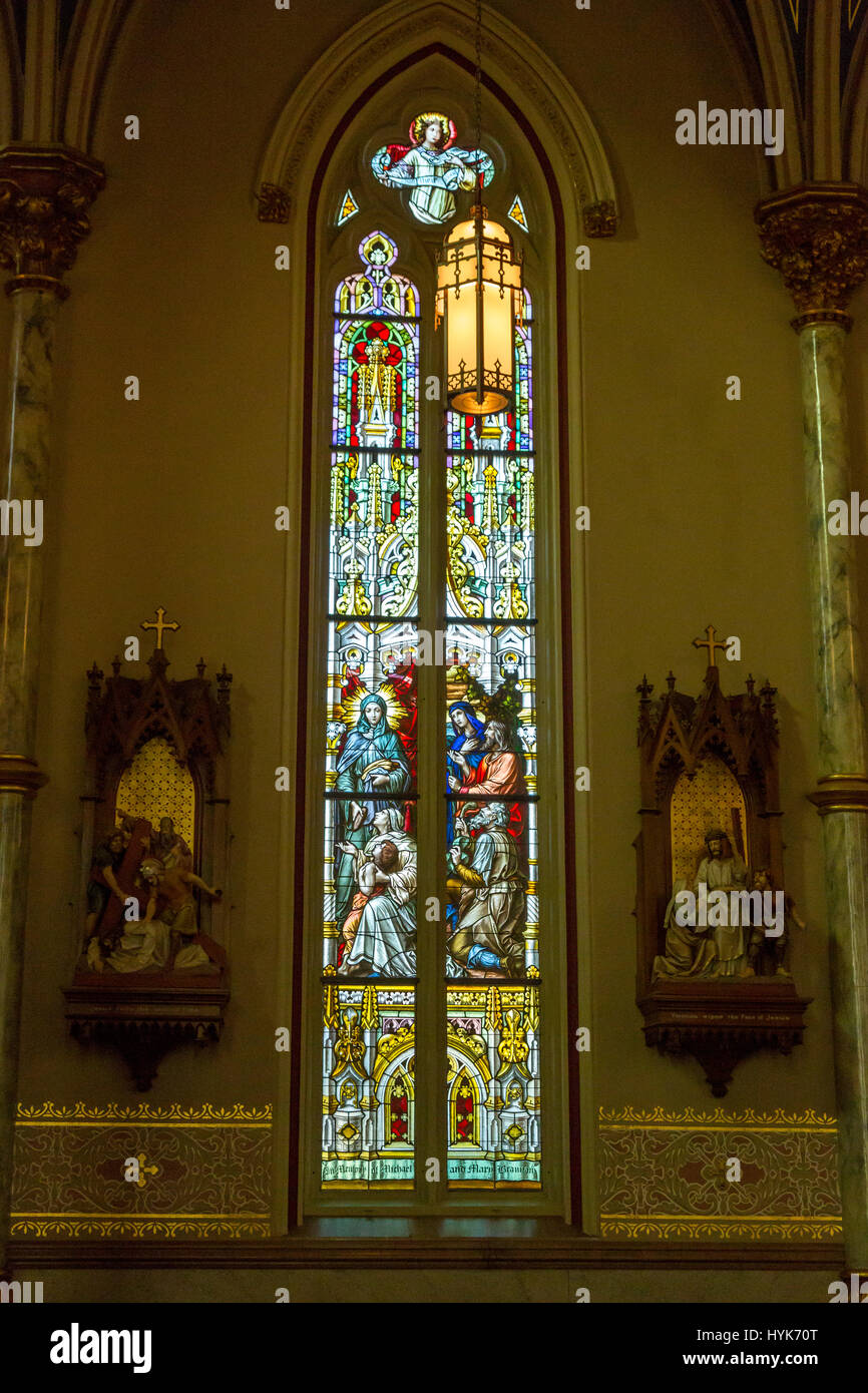 St john baptist stained glass hi-res stock photography and images - Alamy