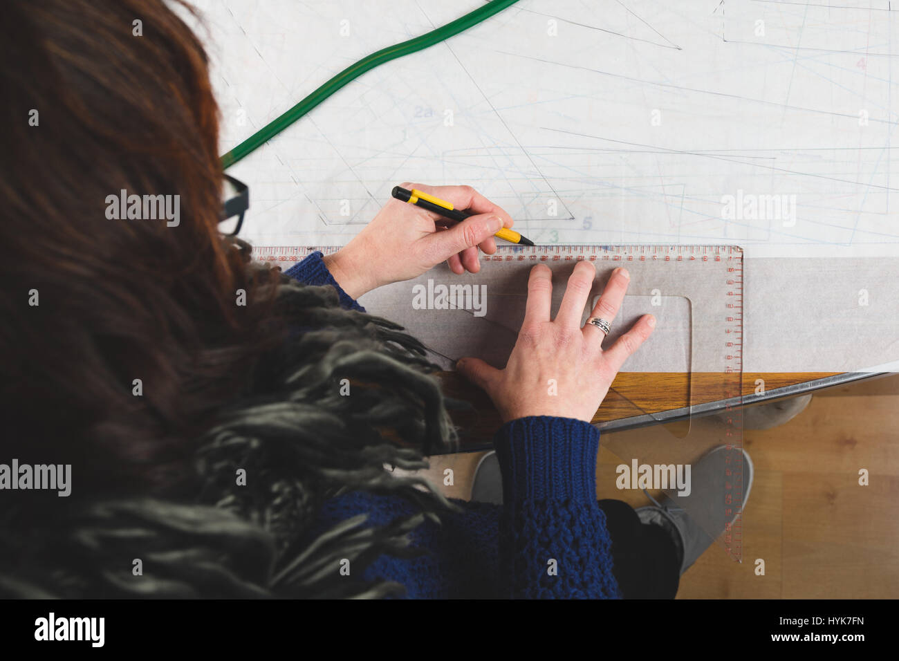 Tracing paper hi-res stock photography and images - Alamy