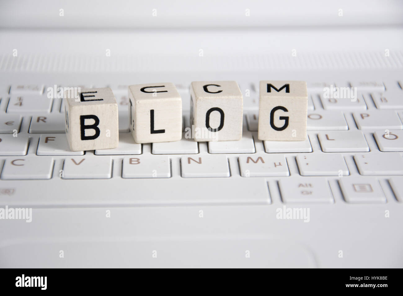 the word blog on a keyboard Stock Photo - Alamy